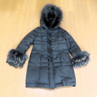 GRACE CONTINENTAL(ダウンコート ・ ブラック/黒色系)のフリマ GRACE CONTINENTAL(ダウンコート ・ ブラック/黒色系)のフリマ