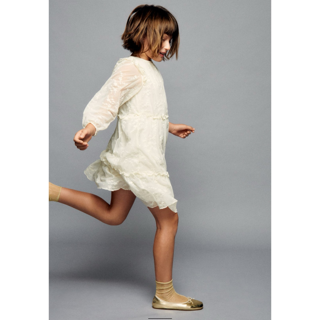 ZARA KIDS - ZARAキッズ 刺繍入りワンピース サイズ140の通販 by ZARA KIDS - ZARAキッズ 刺繍入りワンピース サイズ140の通販 by