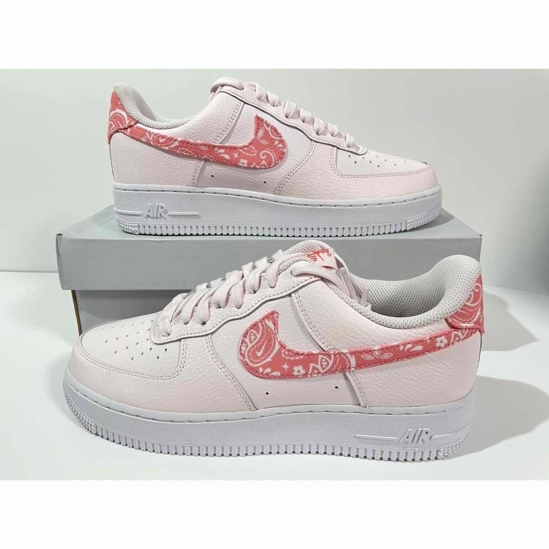 NIKE - 【新品】ナイキ ウィメンズ エア フォース 1 '07 NIKE - 【新品】ナイキ ウィメンズ エア フォース 1 '07