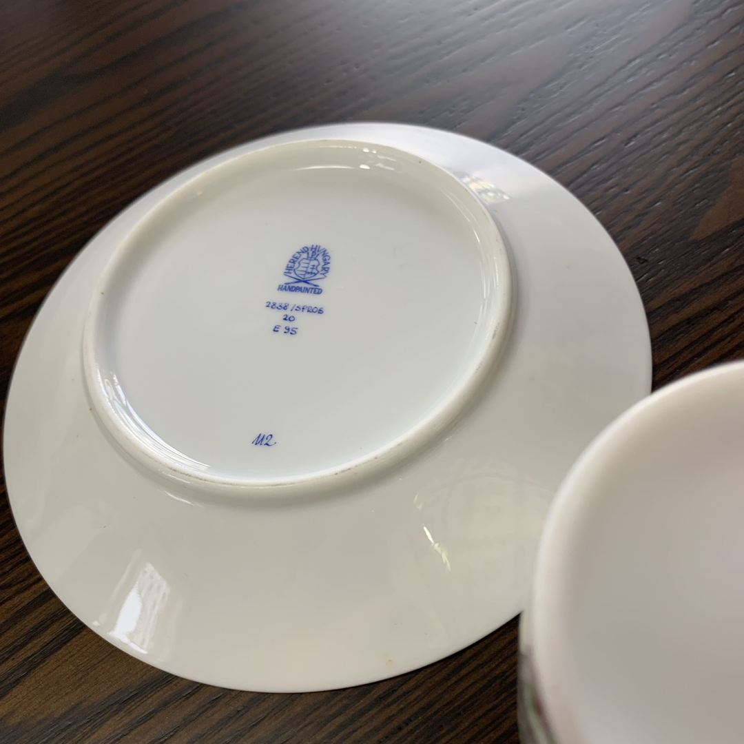 ヘレンド ②セーブル風 金彩小薔薇 コーヒーカップ&ソーサー ヘレンド ②セーブル風 金彩小薔薇 コーヒーカップ&ソーサー