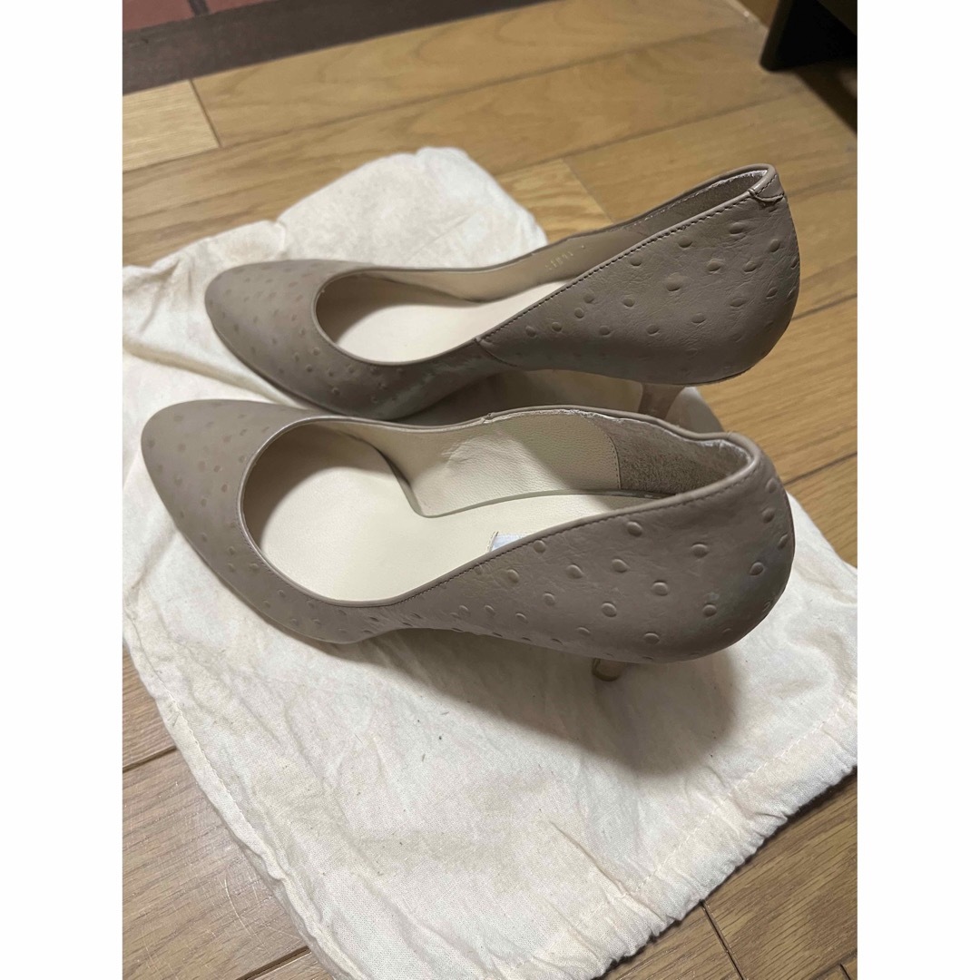未使用 オデットエオディール パンプス オーストリッチ 靴/シューズ 未使用 オデットエオディール パンプス オーストリッチ 靴/シューズ