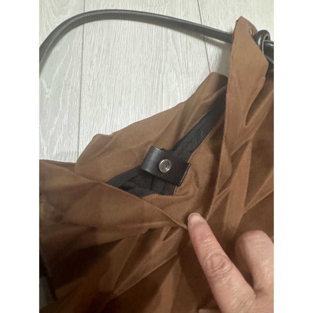 ISSEY MIYAKE - イッセイミヤケ おしゃれな肩からもかけれる ISSEY MIYAKE - イッセイミヤケ おしゃれな肩からもかけれる