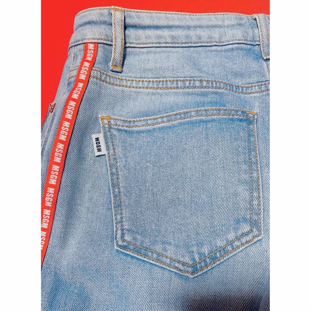 MSGM - MSGM♡テーパード サイドライン スキニージーンズタグ MSGM - MSGM♡テーパード サイドライン スキニージーンズタグ