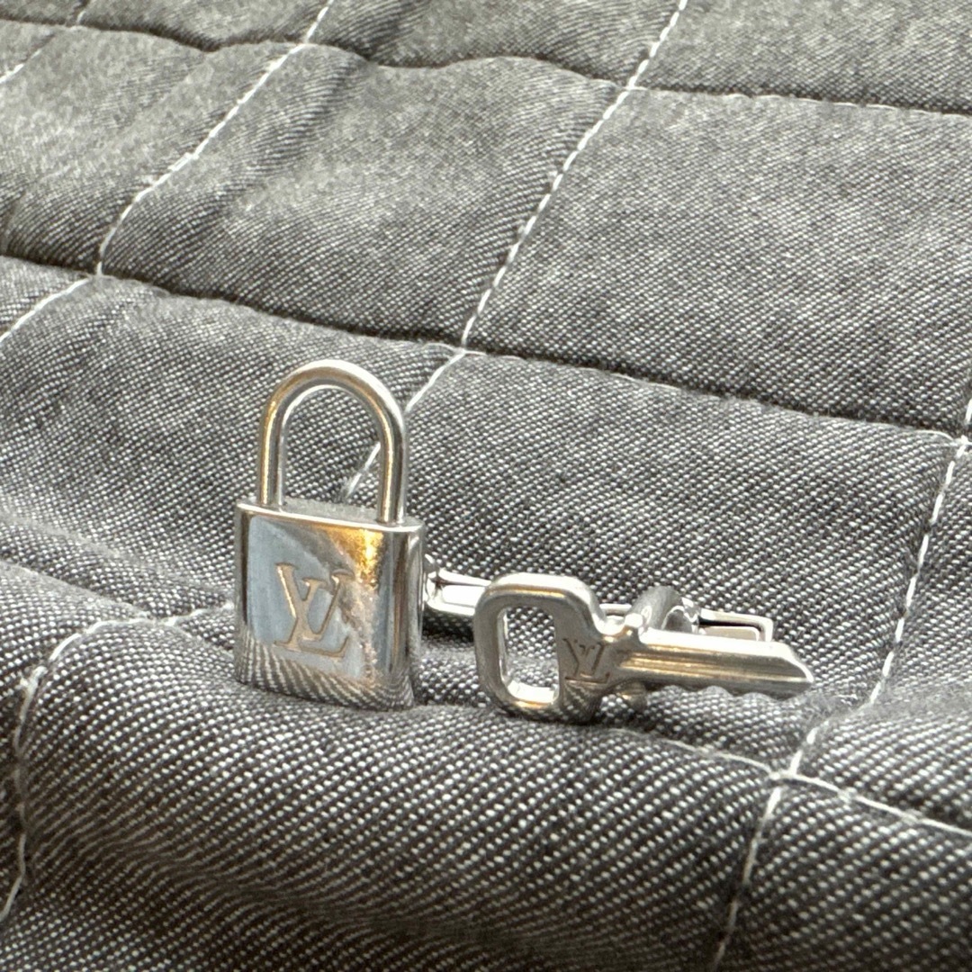 LOUIS VUITTON ルイヴィトン カデナキーカフス シルバー925 LOUIS VUITTON ルイヴィトン カデナキーカフス シルバー925
