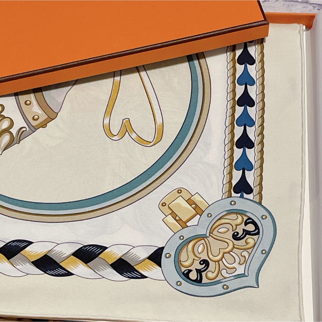 HERMES - 新品 エルメス カレ 90 アルネドゥクール 野村大輔の HERMES - 新品 エルメス カレ 90 アルネドゥクール 野村大輔の