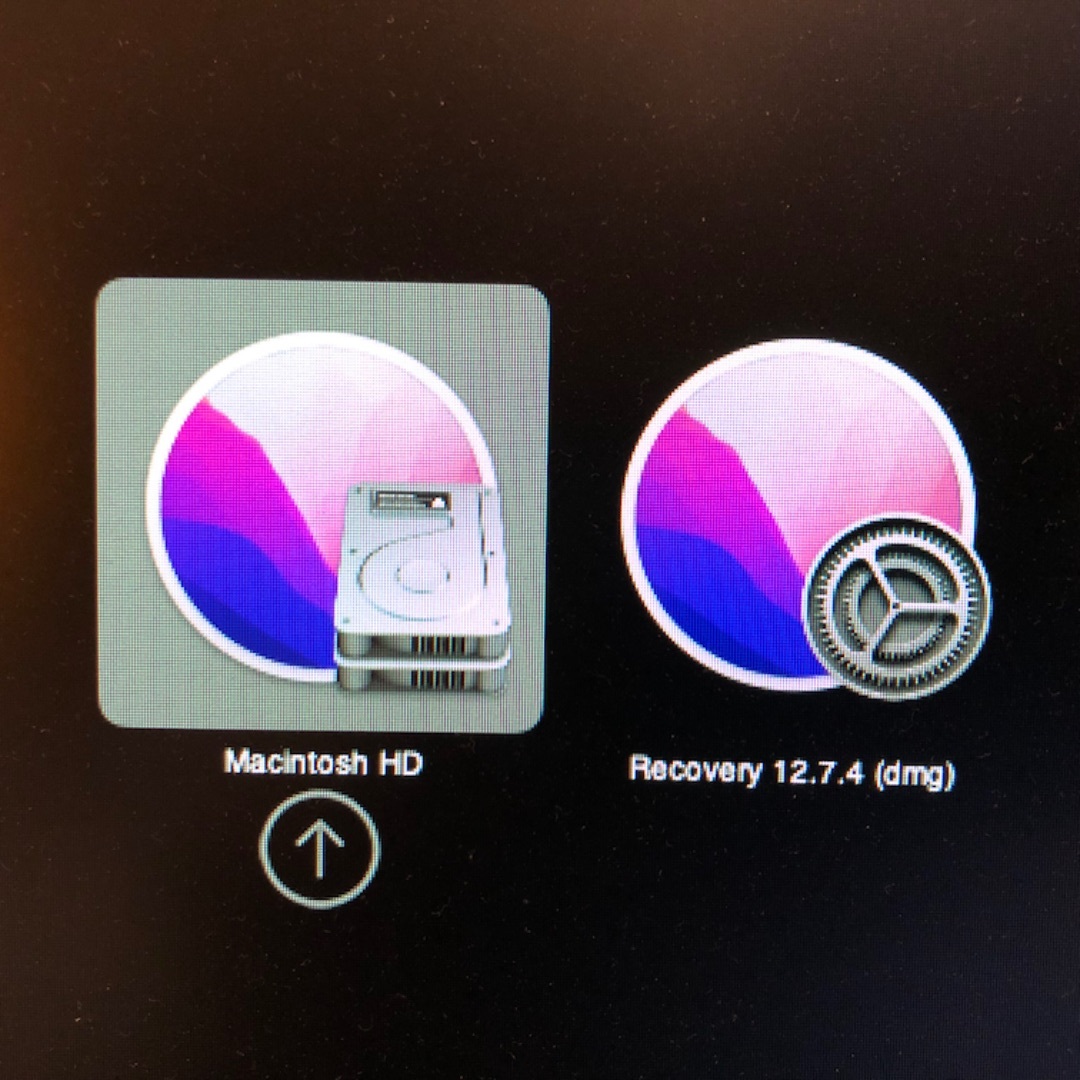 Apple Mac mini Late 2014 デスクトップ型PC Apple Mac mini Late 2014 デスクトップ型PC