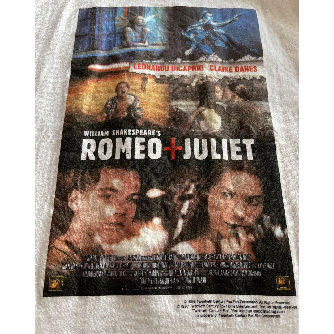 ロミオとジュリエット ROMEO+JULIET Tシャツ Mの通販 by M's ロミオとジュリエット ROMEO+JULIET Tシャツ Mの通販 by M's