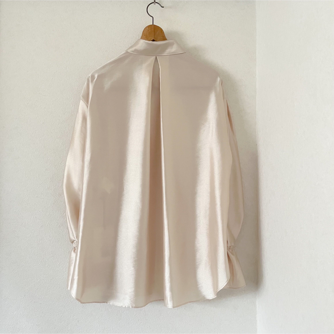 新品 定価4.4万 DEPAREILLE シルク混 ブラウス シャツ ラッフル 新品 定価4.4万 DEPAREILLE シルク混 ブラウス シャツ ラッフル