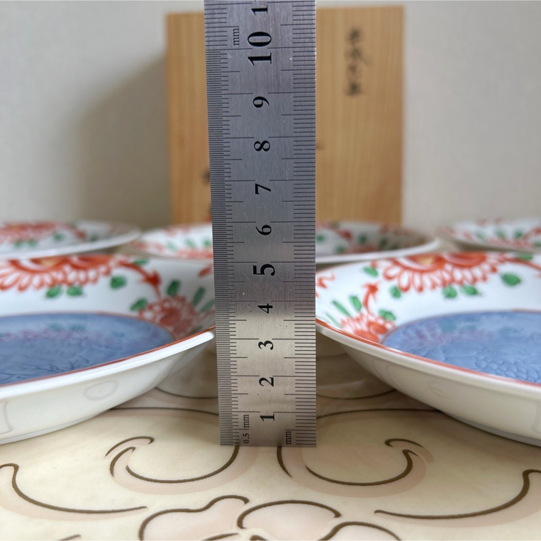 たち吉 - たち吉 赤絵 染付花鳥彫 中皿揃 5枚セット 和皿 和食器 たち吉 - たち吉 赤絵 染付花鳥彫 中皿揃 5枚セット 和皿 和食器