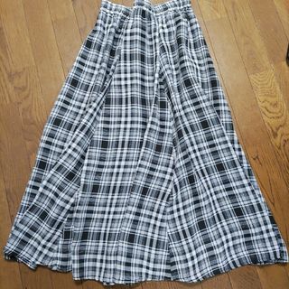 JUNKO SHIMADA(ロングスカート)のフリマアイテム一覧 JUNKO SHIMADA(ロングスカート)のフリマアイテム一覧
