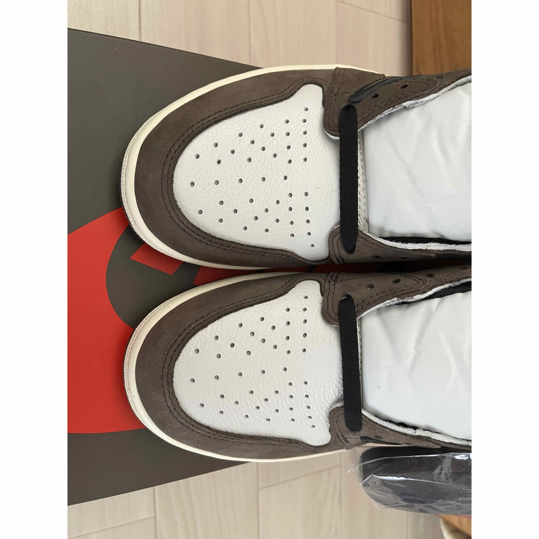 エアジョーダン1 トラヴィススコット ダークモカ エアジョーダン1 トラヴィススコット ダークモカ