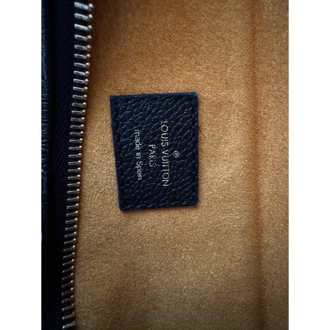 LOUIS VUITTON - 限定値下げ中 ルイヴィトン バムバッグ アン LOUIS VUITTON - 限定値下げ中 ルイヴィトン バムバッグ アン