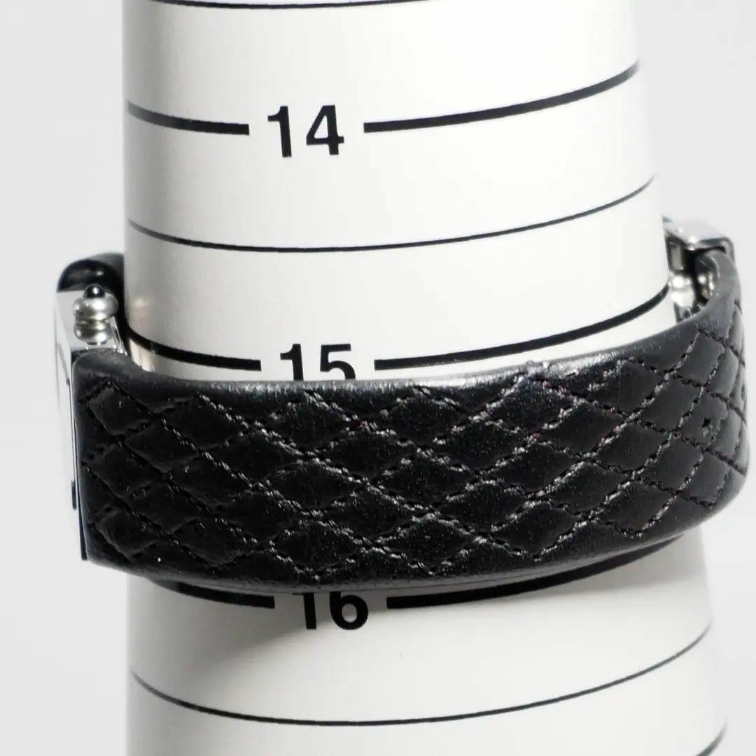 CHANEL - シャネル CHANEL マトラッセ 革ベルト スクエア 腕時計 CHANEL - シャネル CHANEL マトラッセ 革ベルト スクエア 腕時計