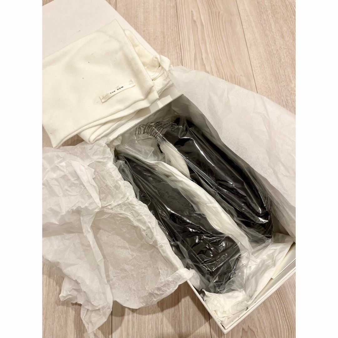 THE ROW - 新品 未使用 THE ROW SOCK シューズ 38 黒の通販 by THE ROW - 新品 未使用 THE ROW SOCK シューズ 38 黒の通販 by