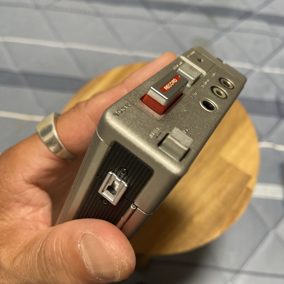 中古/稼働品】SONYプレスマン TCM-100 中古/稼働品】SONYプレスマン TCM-100