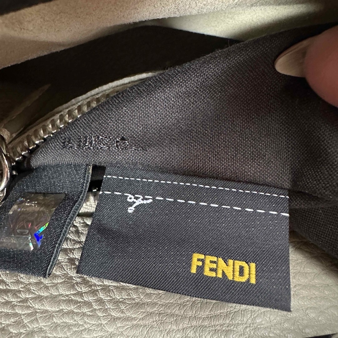 FENDI - 追加画像前ページ フェンディ【FENDI】ピーカブー FENDI - 追加画像前ページ フェンディ【FENDI】ピーカブー