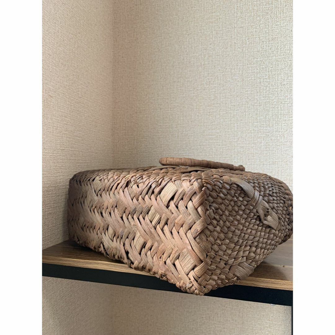 国産山葡萄 手作り かごバッグ 極細ひご、太ひご 巾着タイプ内布 国産山葡萄 手作り かごバッグ 極細ひご、太ひご 巾着タイプ内布