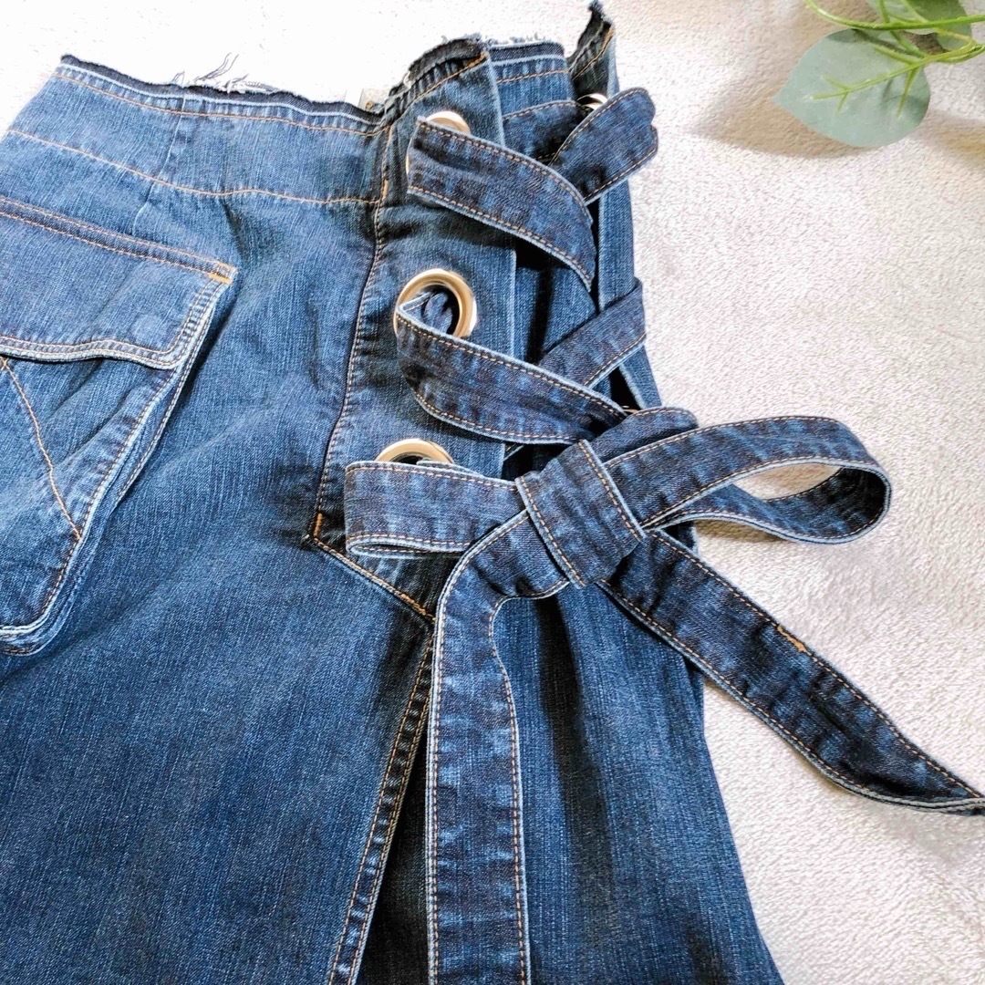 sacai デニムスカート レースアップ カットオフ ミモレ丈 sacai デニムスカート レースアップ カットオフ ミモレ丈