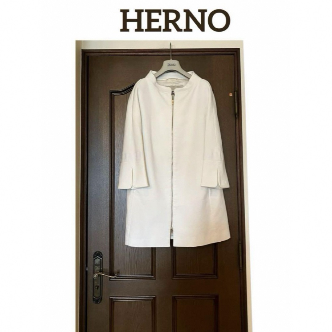 売り切りセール‼️ヘルノ HERNO スプリングコート 40サイズ 売り切りセール‼️ヘルノ HERNO スプリングコート 40サイズ
