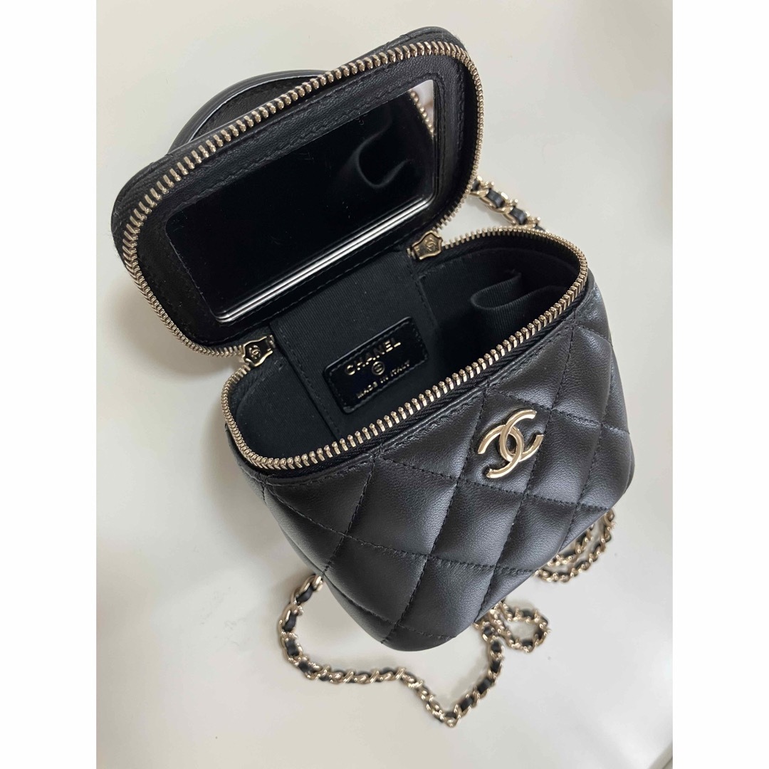 CHANEL - シャネル チェーンバッグ ミニの通販 by shop CHANEL - シャネル チェーンバッグ ミニの通販 by shop