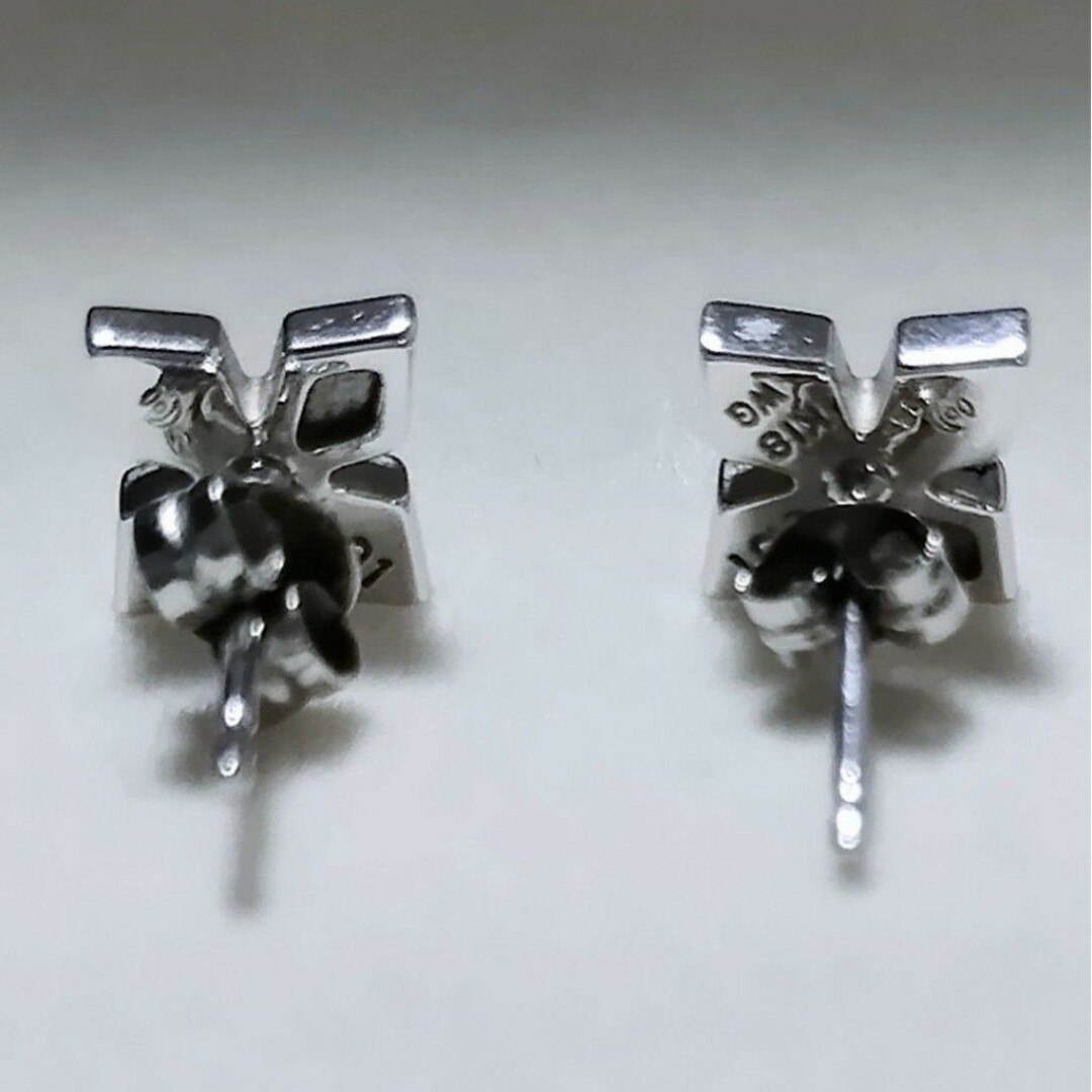 田崎真珠 TASAKI ホワイトゴールド フラワー ピアス K18WG 2.2g 田崎真珠 TASAKI ホワイトゴールド フラワー ピアス K18WG 2.2g