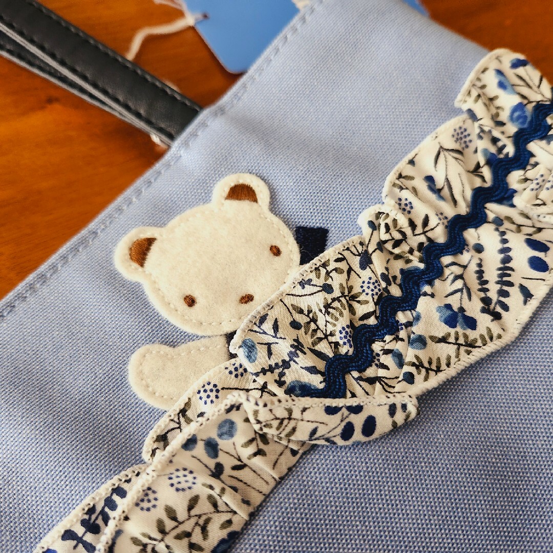 familiar - 新品 未使用 familiar リバティ バッグ スモール familiar - 新品 未使用 familiar リバティ バッグ スモール