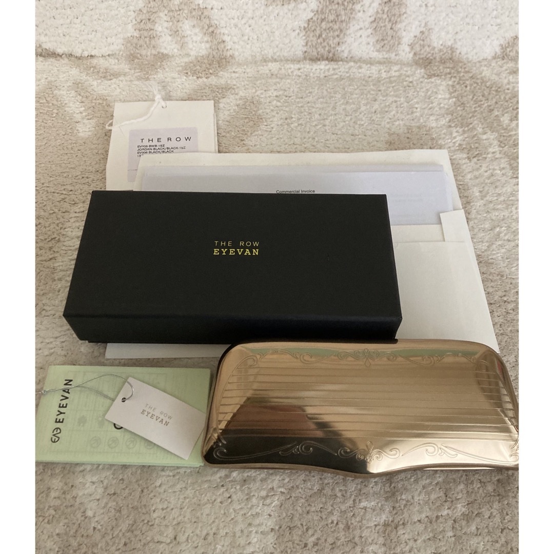 THE ROW - ◇美品◇ The Row ザロウ Jordanサングラスblack 黒の THE ROW - ◇美品◇ The Row ザロウ Jordanサングラスblack 黒の