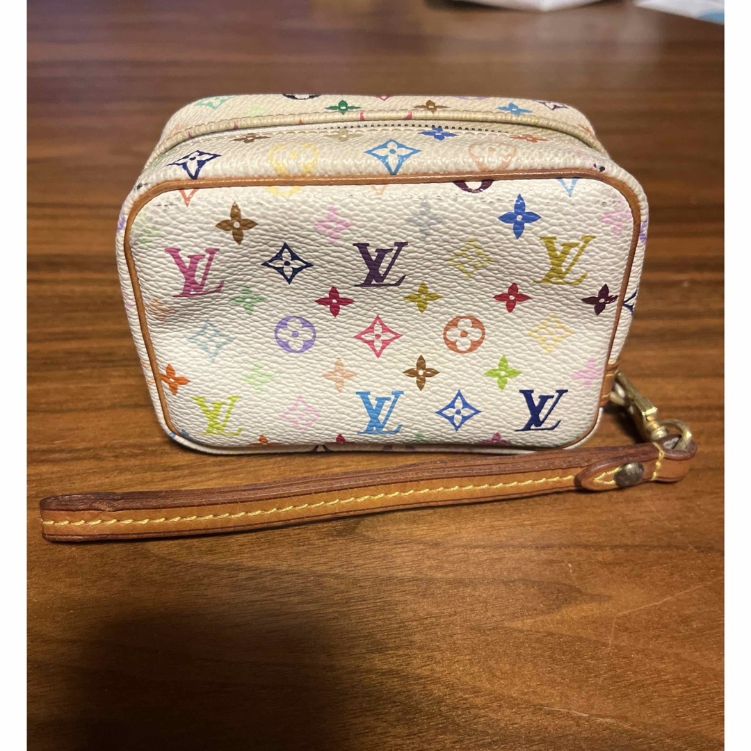 ルイヴィトンLOUIS VUITTON ルイヴィトンLOUIS VUITTON