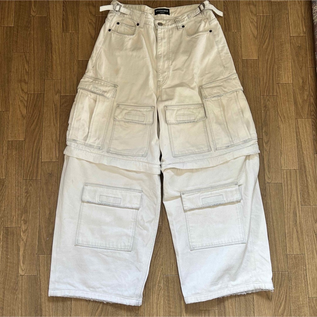 BALENCIAGA - 【名作】BALENCIAGA カーゴパンツ ホワイト サイズ BALENCIAGA - 【名作】BALENCIAGA カーゴパンツ ホワイト サイズ