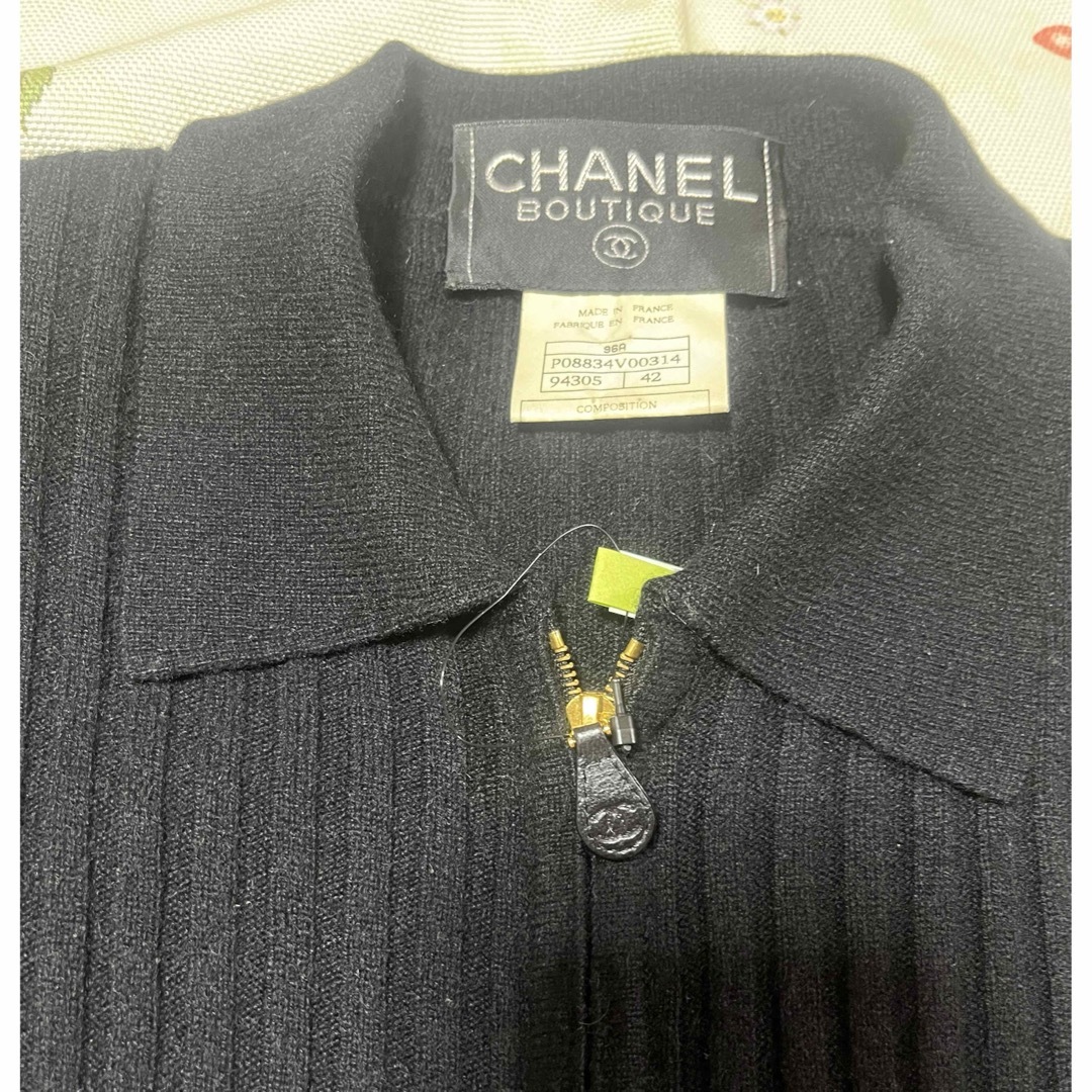 CHANEL - ☆シャネル☆CHANEL☆96Aロゴマークワッペンカシミヤ CHANEL - ☆シャネル☆CHANEL☆96Aロゴマークワッペンカシミヤ