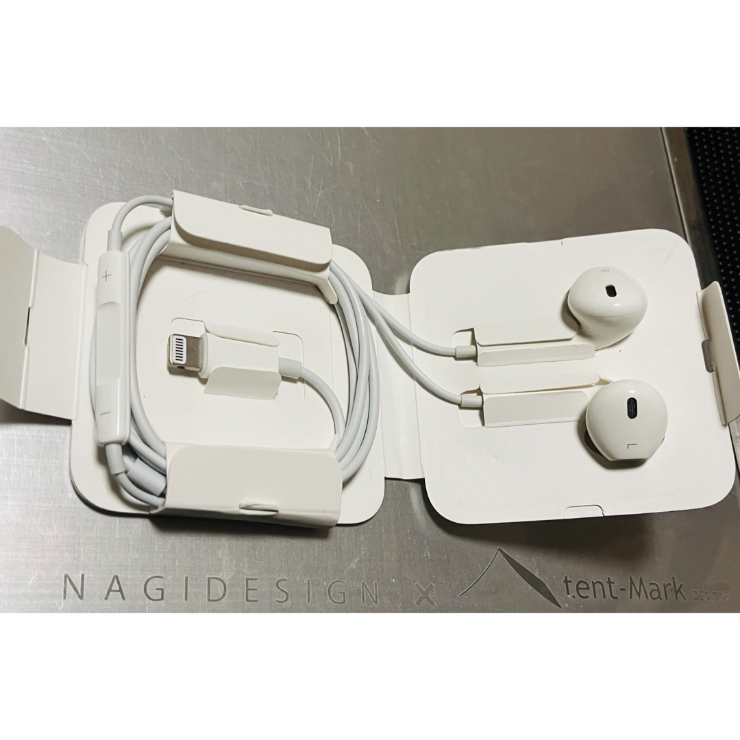 Apple - Apple 正規品 純正イヤホン EarPods Lightning 新品 Apple - Apple 正規品 純正イヤホン EarPods Lightning 新品