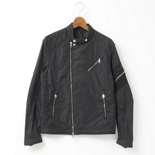 MONCLER(ナイロンジャケット)のフリマアイテム一覧 MONCLER(ナイロンジャケット)のフリマアイテム一覧