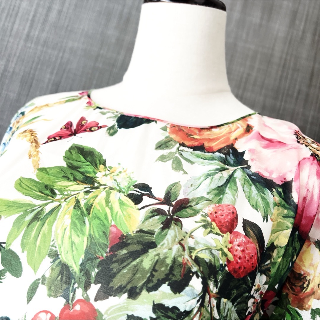 新品未使用 Dolce&Gabbana ドルガバ シースルー ブラウス 花柄 新品未使用 Dolce&Gabbana ドルガバ シースルー ブラウス 花柄