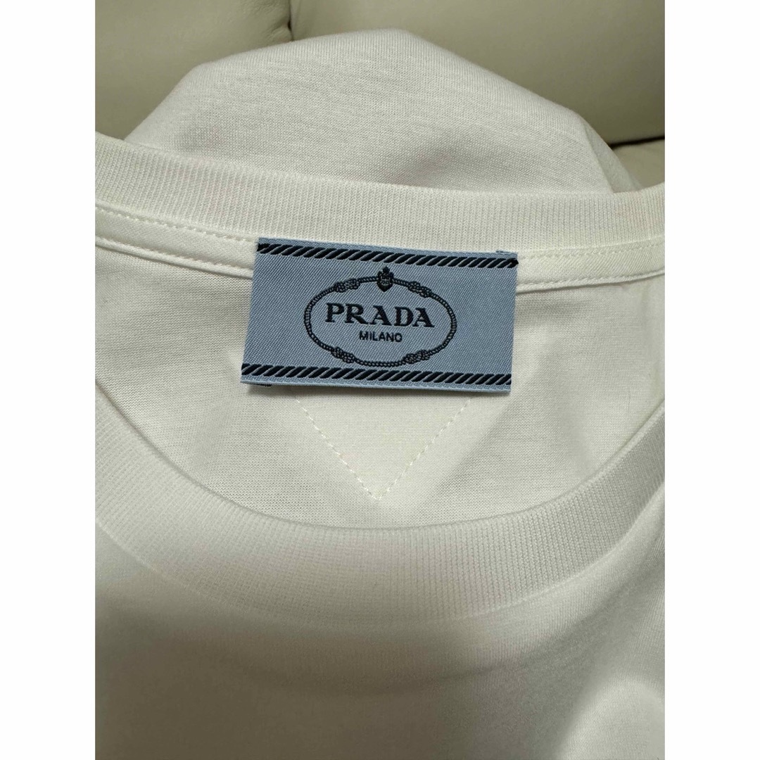 プラダ Tシャツ ホワイト プラダ Tシャツ ホワイト