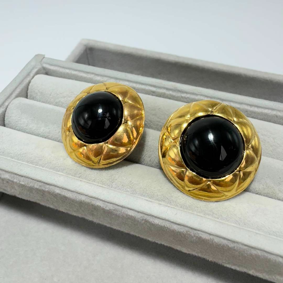 ヴィンテージ】CHANEL マトラッセ イヤリング ブラックストーン ヴィンテージ】CHANEL マトラッセ イヤリング ブラックストーン