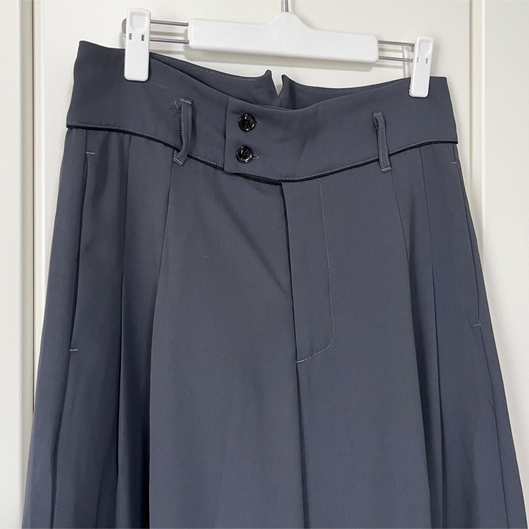 美品】shiki tokyo パイピングワイドフレアパンツの通販 by 常識 美品】shiki tokyo パイピングワイドフレアパンツの通販 by 常識