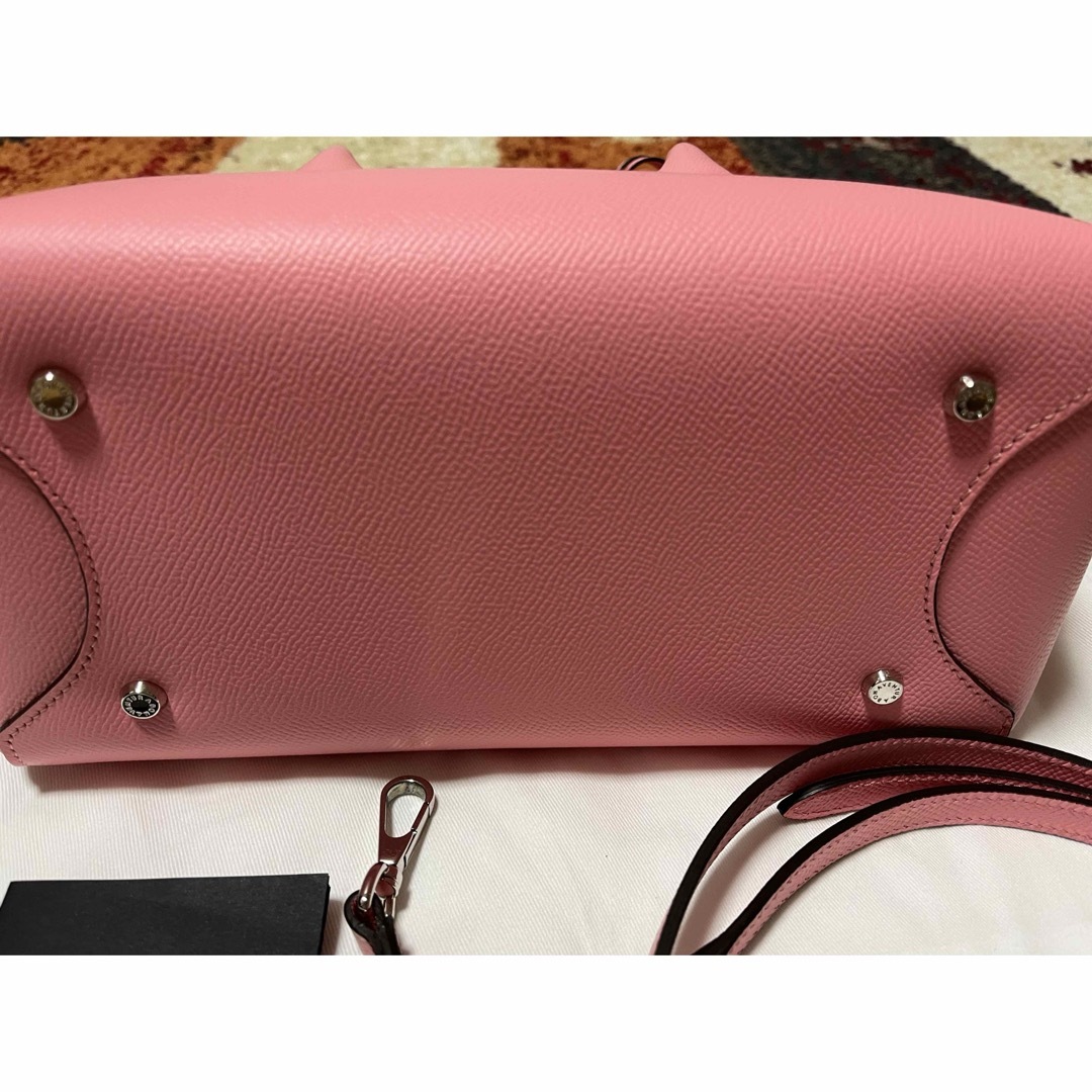 極美品 ボナベンチュラ ミアトート バッグ ノブレッサ PM 極美品 ボナベンチュラ ミアトート バッグ ノブレッサ PM