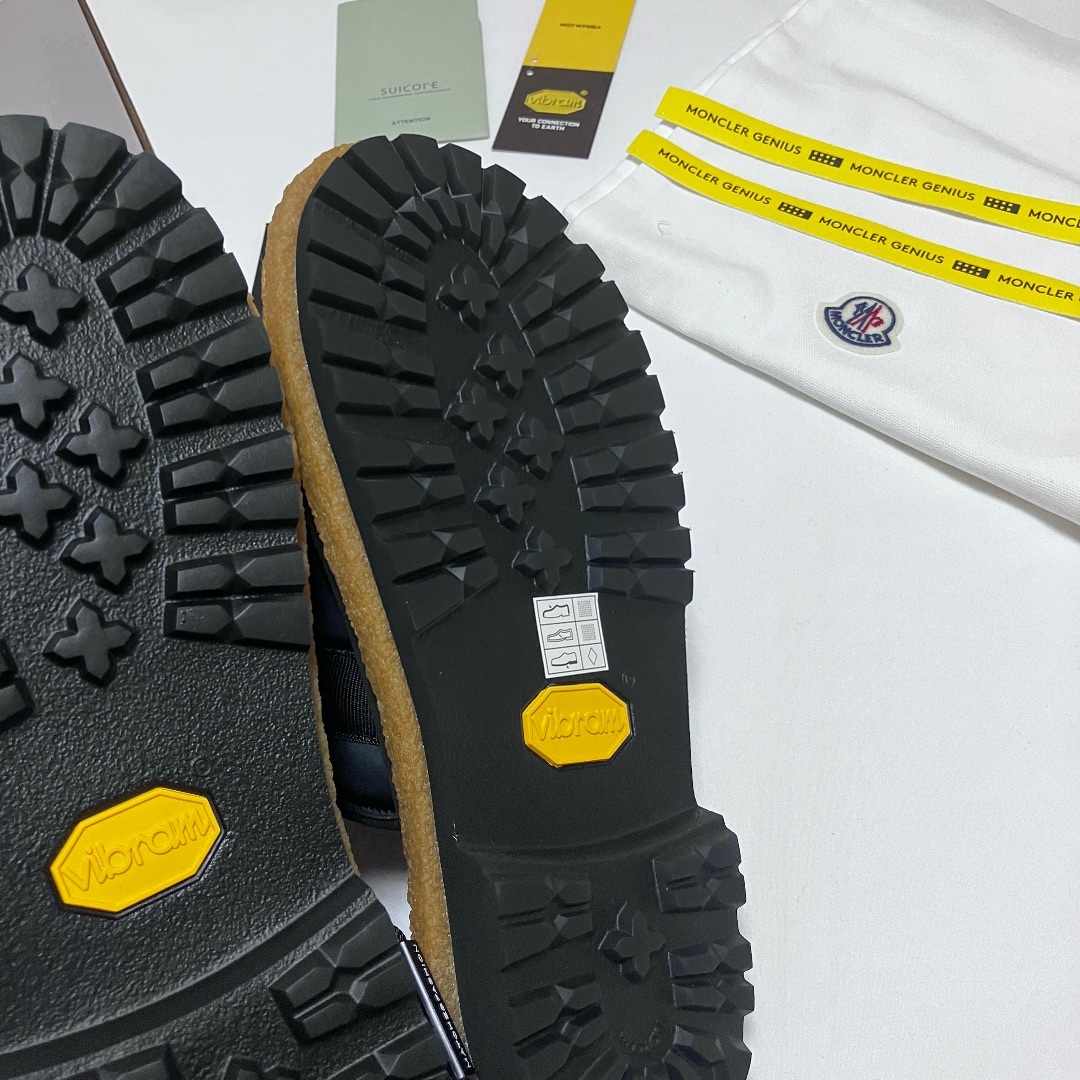 1 / 14 新品 41 モンクレール SUICOKE コラボ サンダル 640 サンダル 1 / 14 新品 41 モンクレール SUICOKE コラボ サンダル 640 サンダル