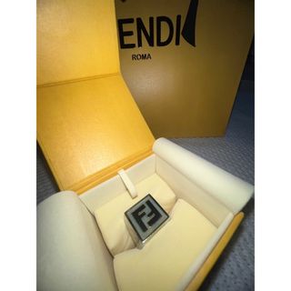 FENDI(リング(指輪))のフリマアイテム一覧 FENDI(リング(指輪))のフリマアイテム一覧