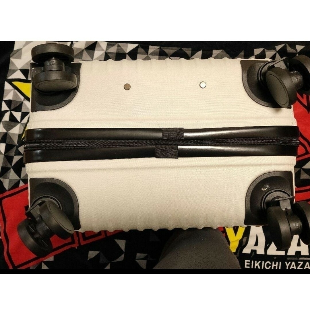 矢沢永吉 紡ぎ キャリーケース E.YAZAWA レッド スーツケース 矢沢永吉 紡ぎ キャリーケース E.YAZAWA レッド スーツケース