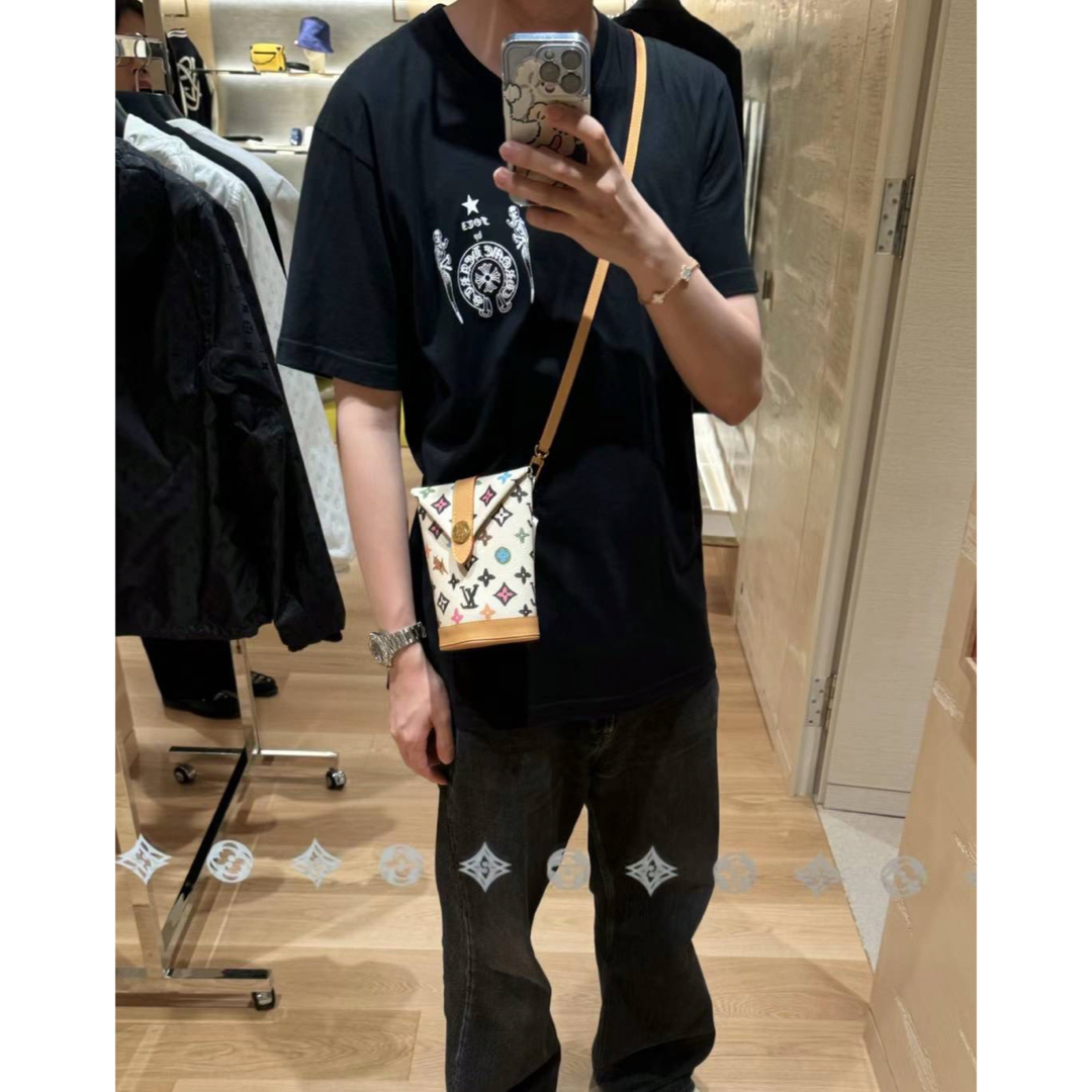 LOUIS VUITTON - ルイヴィトンLV日本伊勢丹新宿限定エンベロップ LOUIS VUITTON - ルイヴィトンLV日本伊勢丹新宿限定エンベロップ