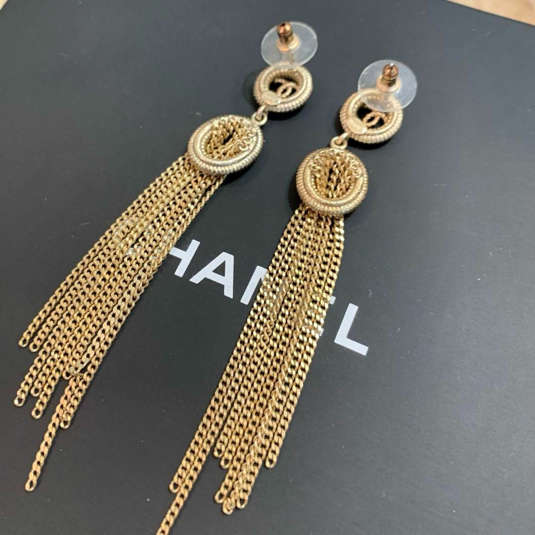 CHANEL - ☆希少☆CHANEL フリンジチェーン ココマーク ピアス CHANEL - ☆希少☆CHANEL フリンジチェーン ココマーク ピアス
