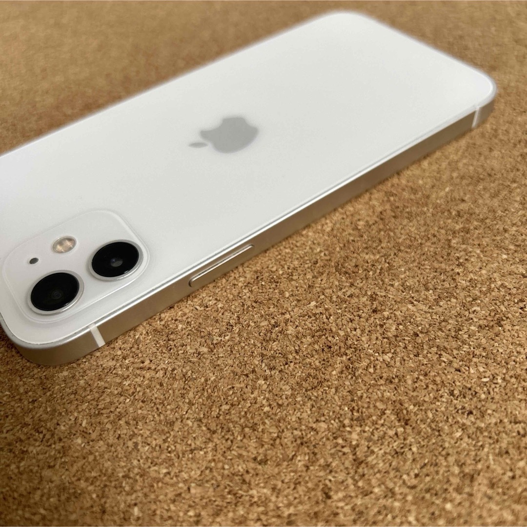 568 電池良好 比較的美品 iPhone12 64GB SIMフリー 568 電池良好 比較的美品 iPhone12 64GB SIMフリー