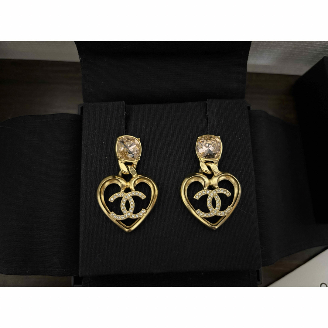 シャネル ハートピアス ピアス シャネル ハートピアス ピアス