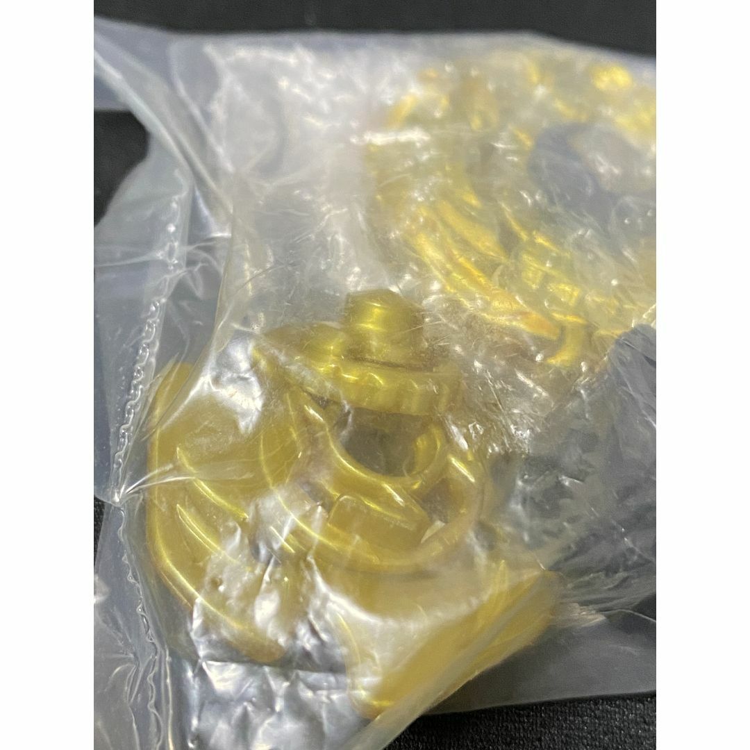 シノビサラマンダ金 メタルファイトベイブレード 4Dの通販 by シノビサラマンダ金 メタルファイトベイブレード 4Dの通販 by