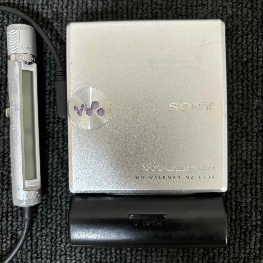 SONY 旨く ソニー Hi-MD Walkman MD プレーヤー MZ-EH50 SONY 旨く ソニー Hi-MD Walkman MD プレーヤー MZ-EH50