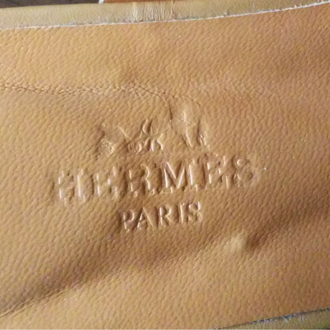HERMESエルメストングフラットサンダル35ベージュぺたんこ HERMESエルメストングフラットサンダル35ベージュぺたんこ
