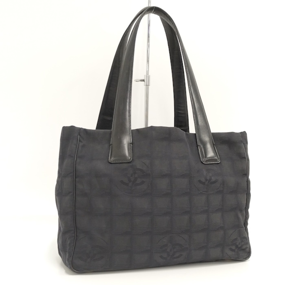 CHANEL - CHANEL トートバッグ ニュートラベルライントートPM CHANEL - CHANEL トートバッグ ニュートラベルライントートPM