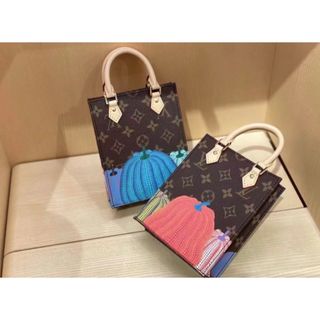 LOUIS VUITTON - ルイヴィトンLV YK草間彌生カボチャM82112 LOUIS VUITTON - ルイヴィトンLV YK草間彌生カボチャM82112
