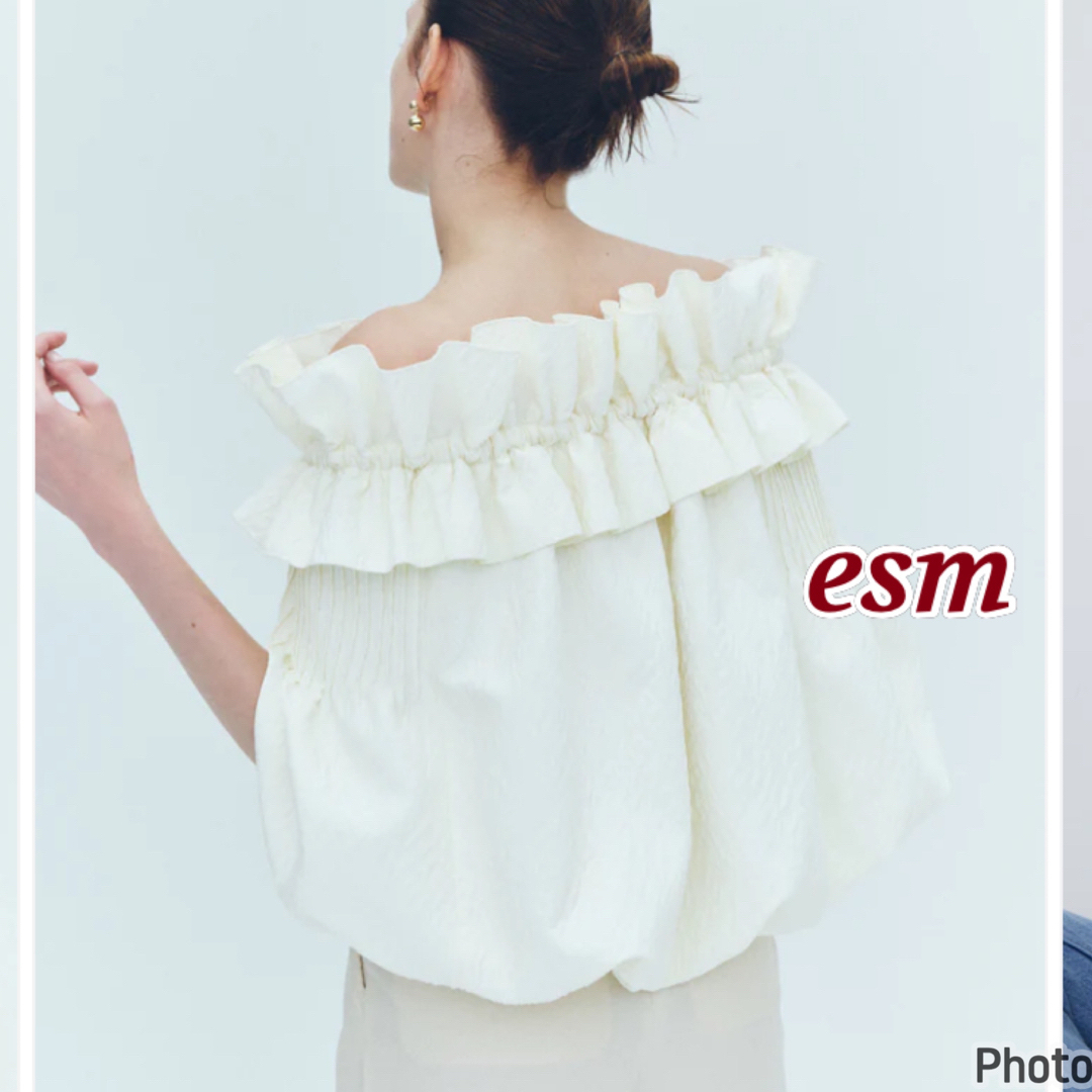 ánuans - laubeblanc Raffle balloon cape Blouseの通販 by esm ánuans - laubeblanc Raffle balloon cape Blouseの通販 by esm
